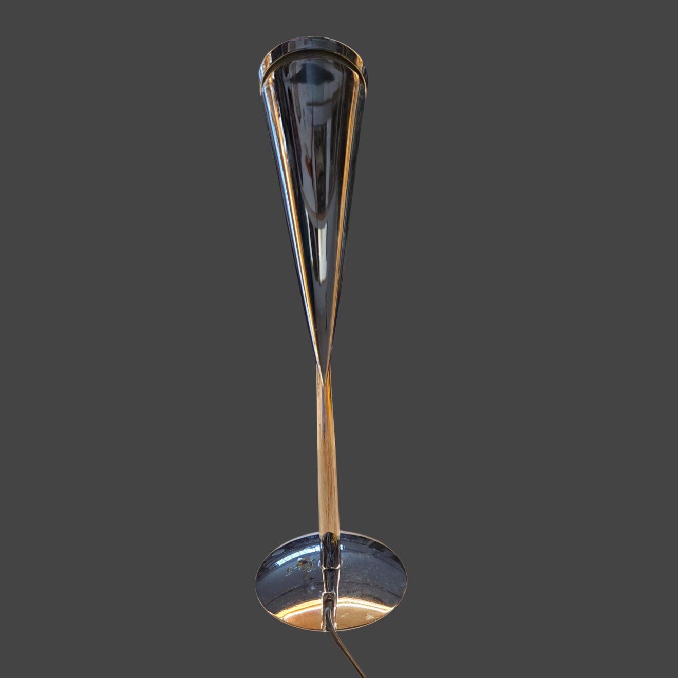 Lampada design Arà by Flos Philippe Starck - nientedinuovo.it